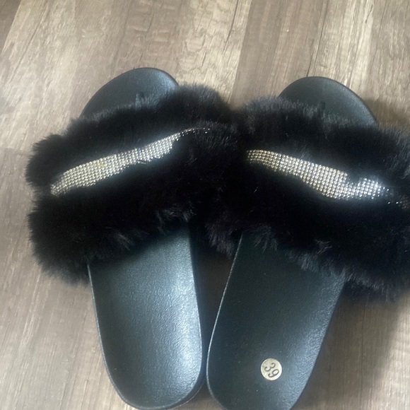 slides | Shoes | Furry Slides | Poshmark